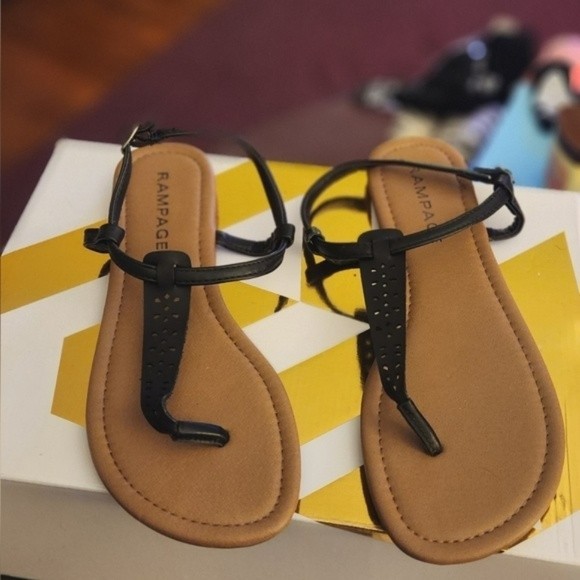 Rampage | Shoes | 325 Rampage Womens Penelope Blacktan Sandals Size ...